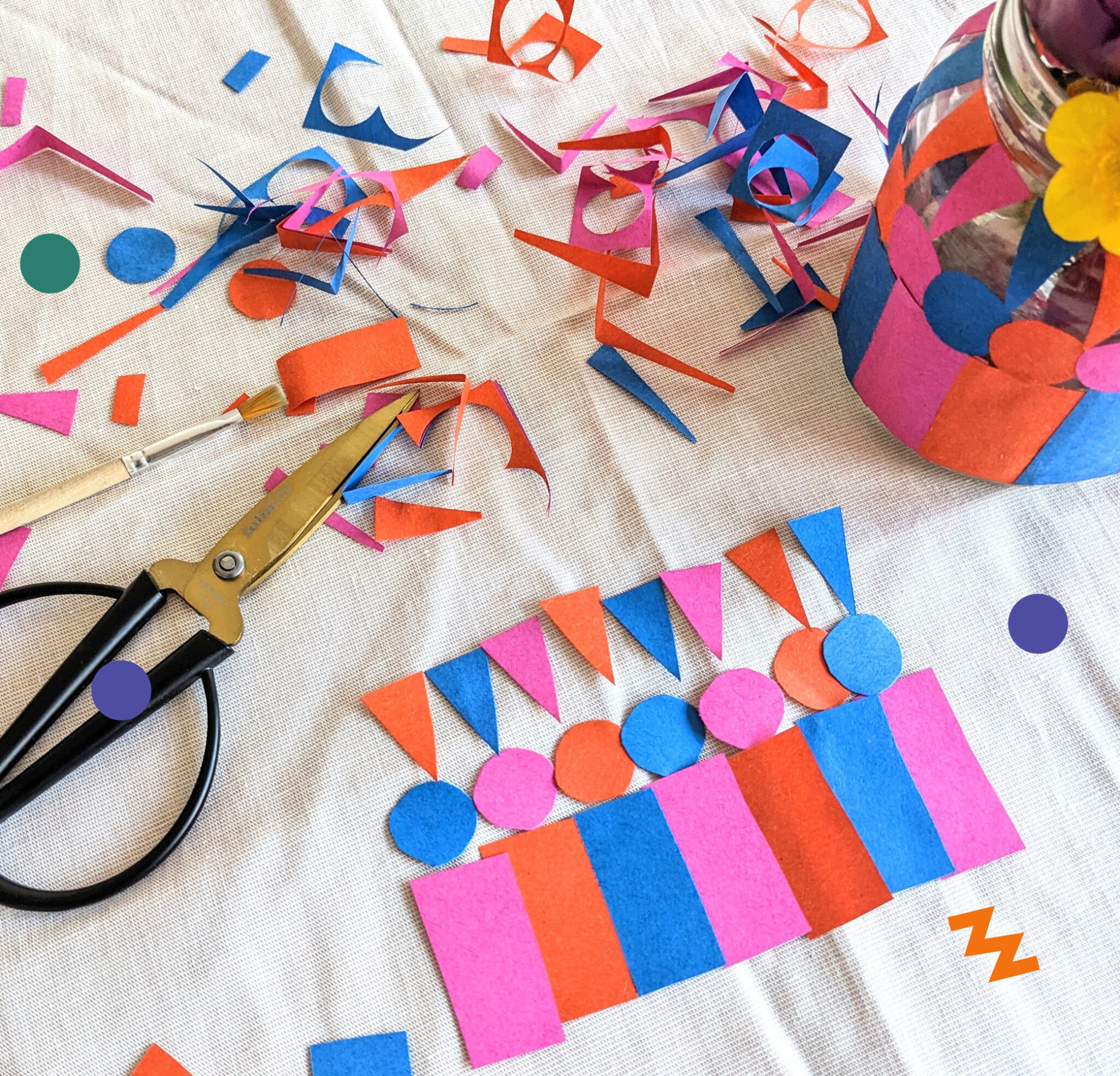 DIY Kleister Vase für Wiesenblumen – Schnipsel Kiste